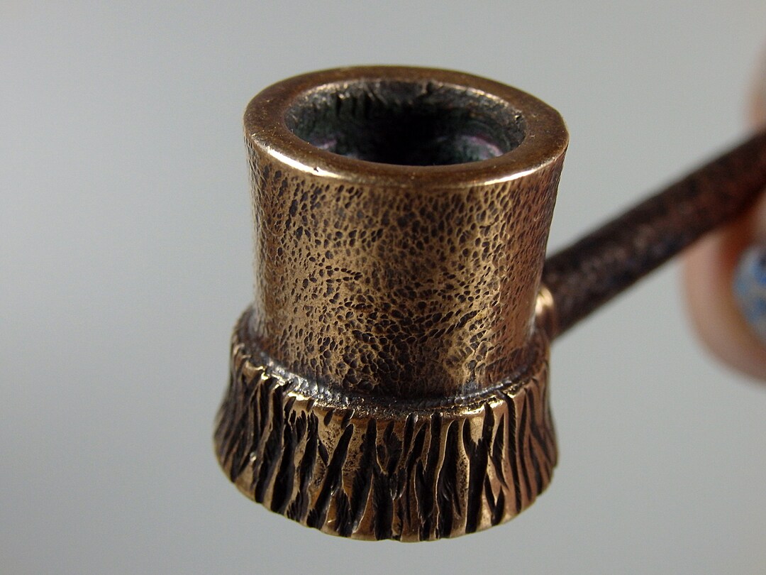 Freehand Poker Pipe, Handcrafted Bronze Smoking Set, Custom Souvenir ...