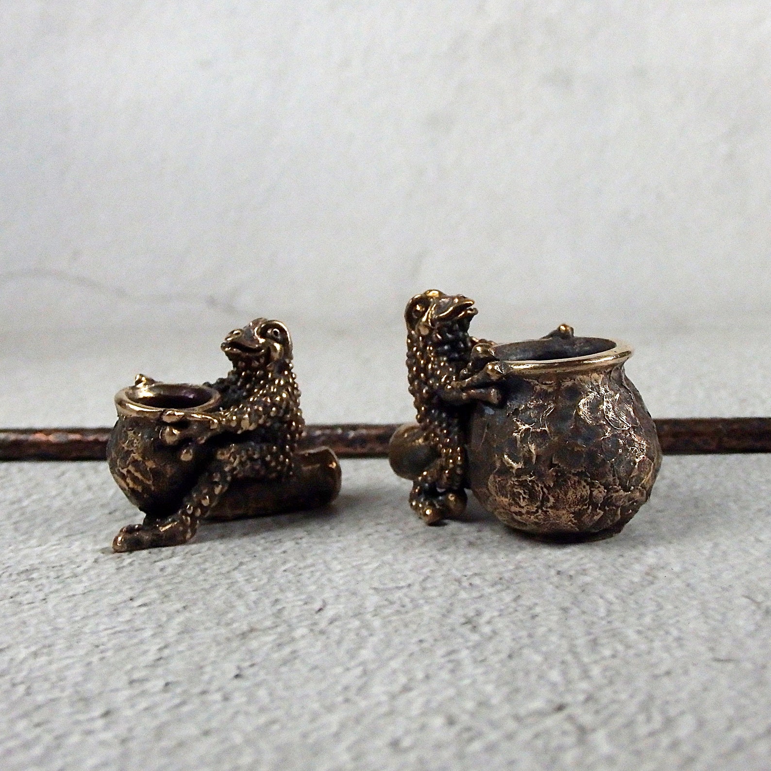 Frog Smoking Pipe Original Hand Made Pipe Custom Bronze | Etsy