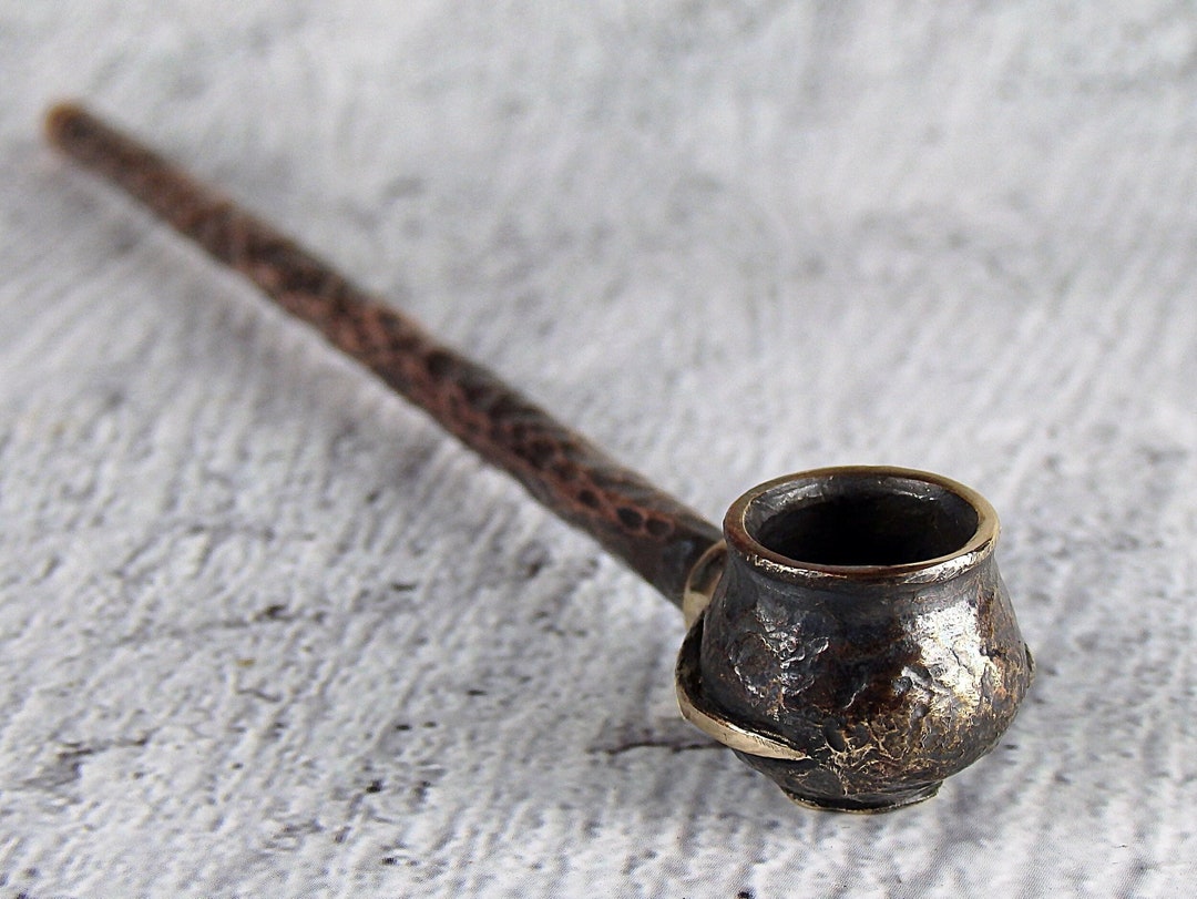 Pot Smoking Pipe, Creative Handmade Souvenir, Handcrafted Bronze Pot of ...