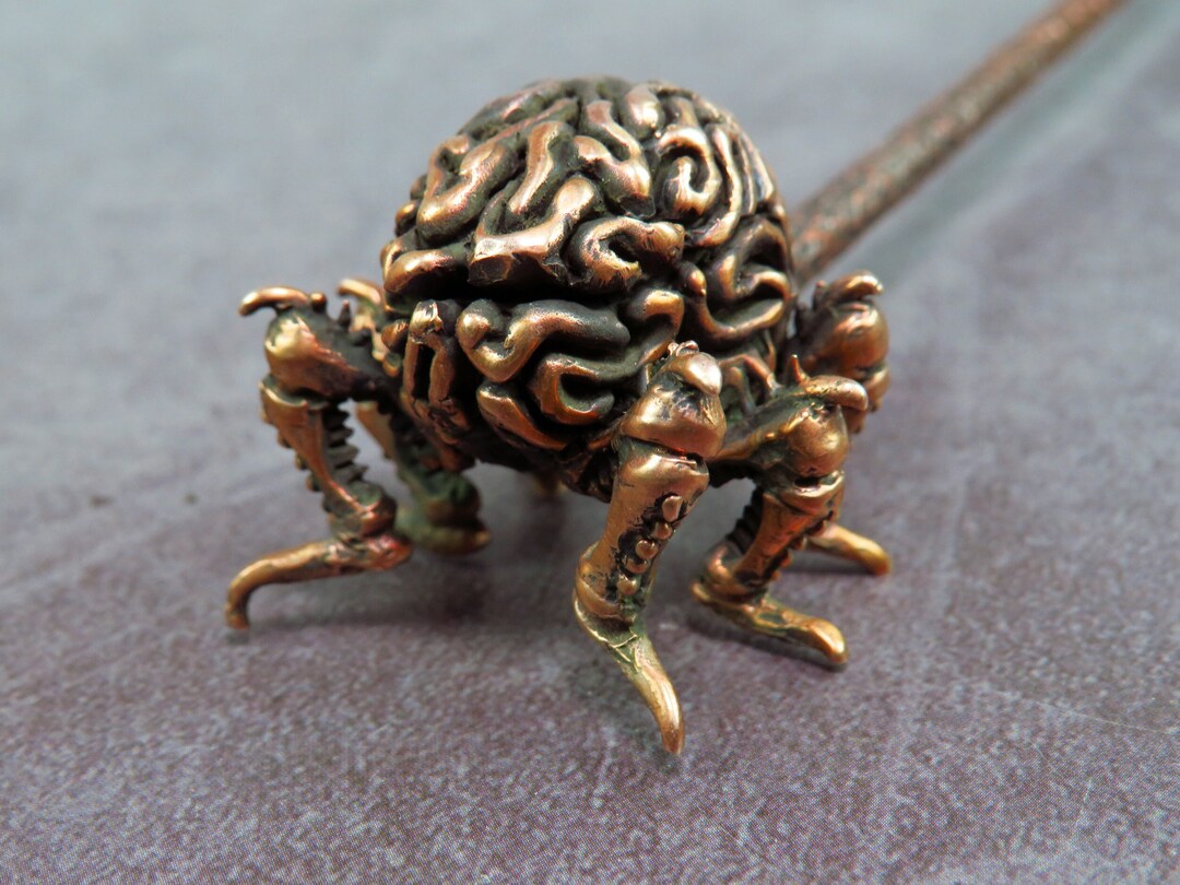 Insect-brain Pipe With Lid, Custom Smoking Souvenir, Unique Bronze ...