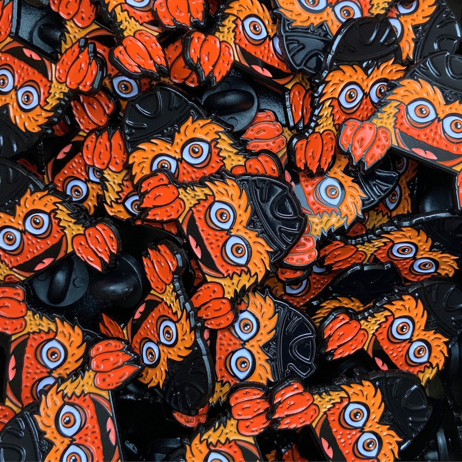 Peeping Gritty Pin Philadelphia Flyers Gritty | Etsy