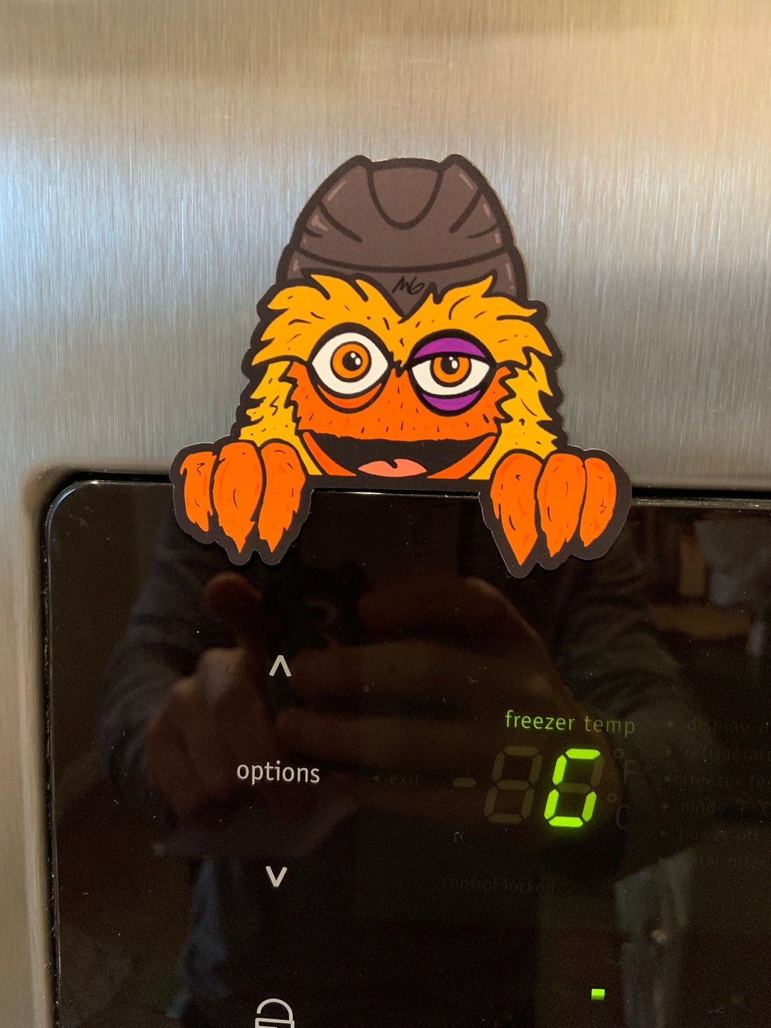 Black Eye Peeping Gritty Magnet - Philadelphia Flyers, Gritty - Etsy