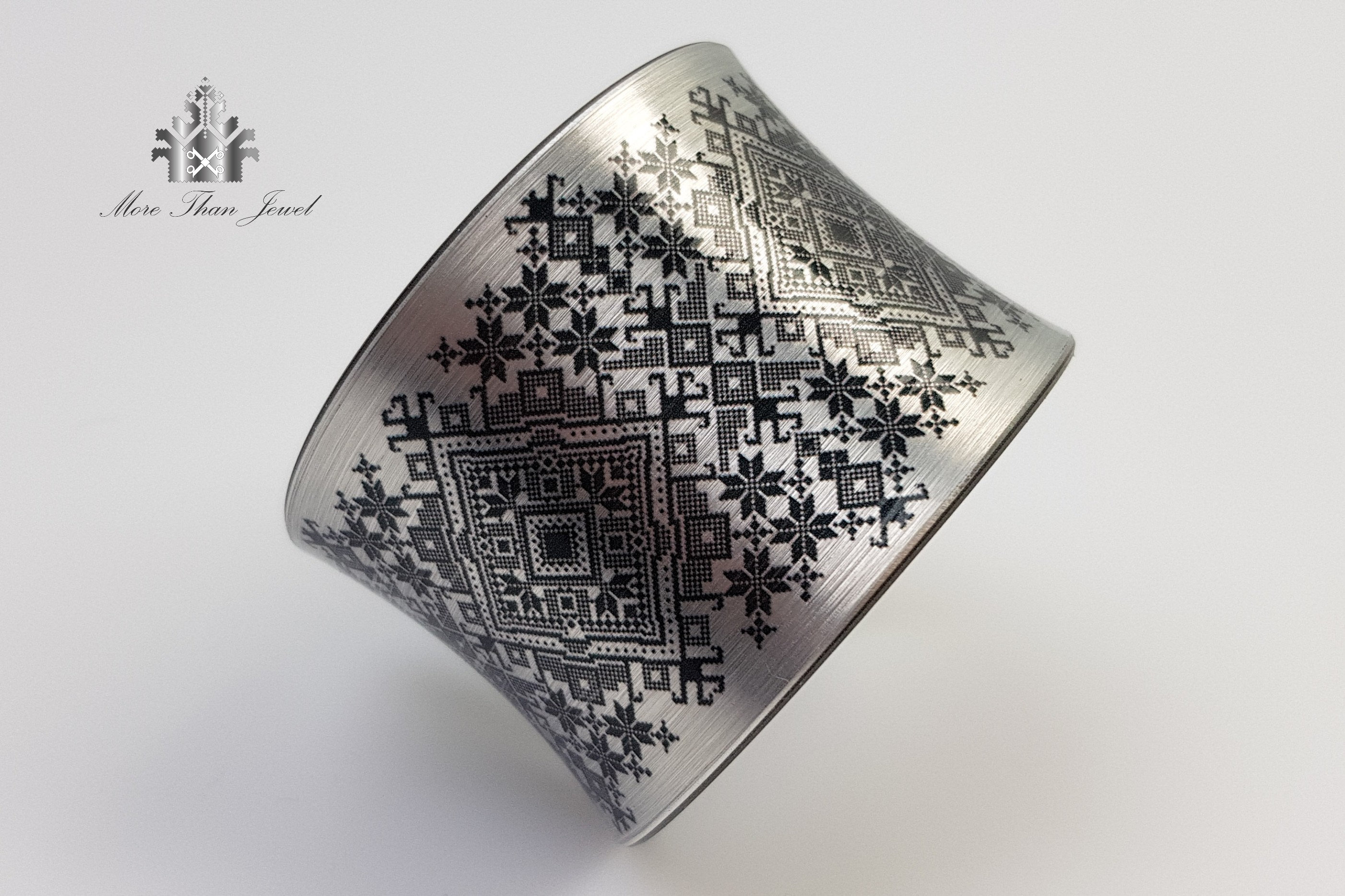 Handmade Cuff Bracelet Design GRACIA | Etsy