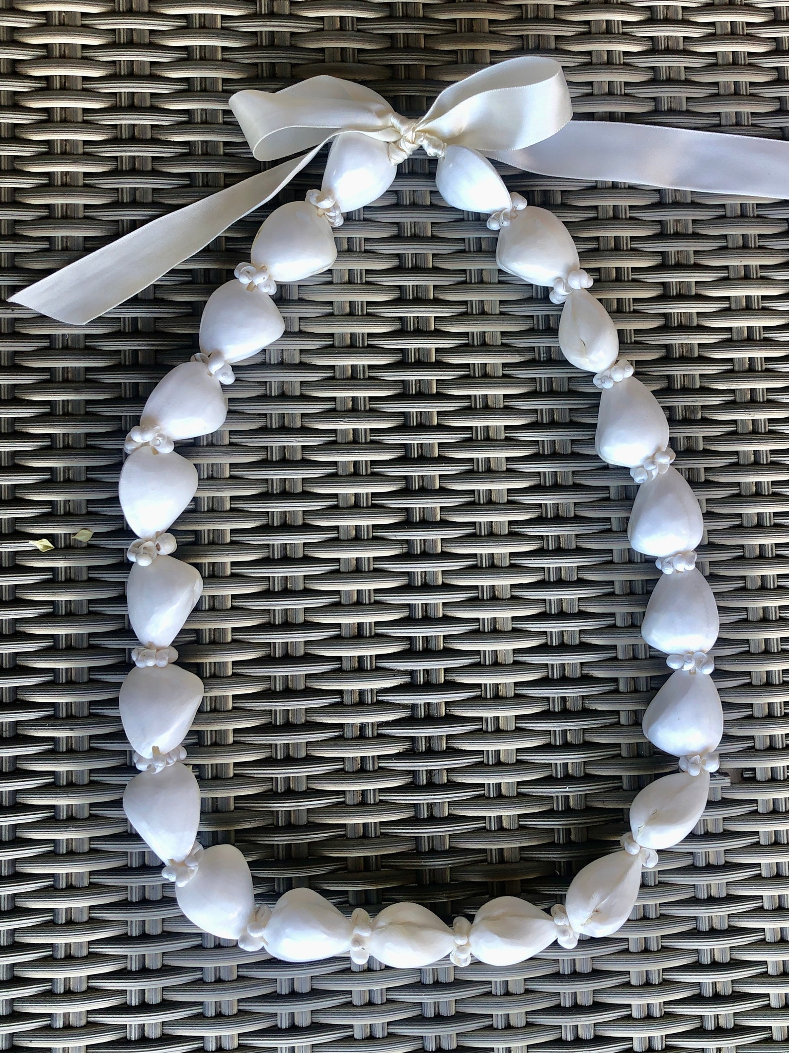 Shell Lei Wedding Lei Hawaii Lei White Shell Lei Shell | Etsy