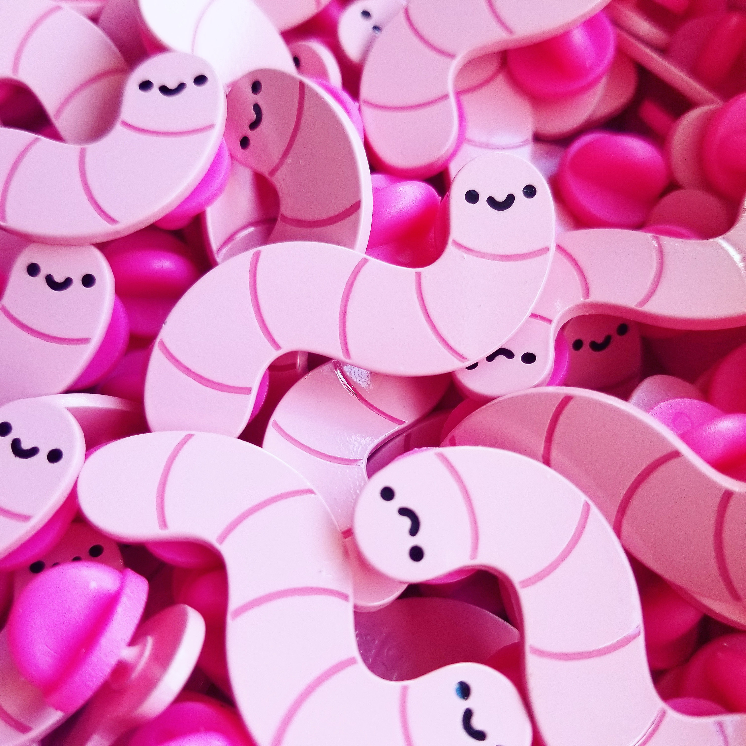 Worm Enamel Pin Soft Enamel Bug Pin Cute Dyed Metal Lapel - Etsy