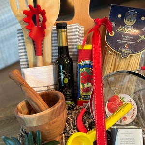 Chefs Basket/gift Basket/food/gifts for the Cook/new Homeowner/italian ...