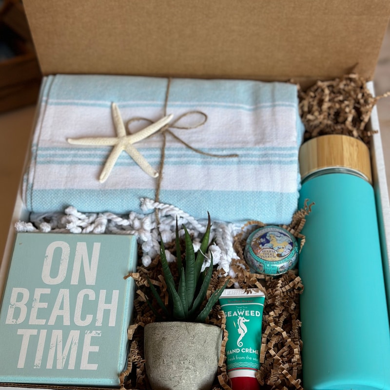 Beach Gifts - 60+ Gift Ideas for 2024