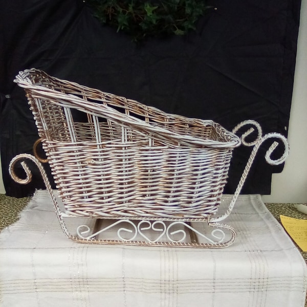 Wicker Sleigh - Etsy