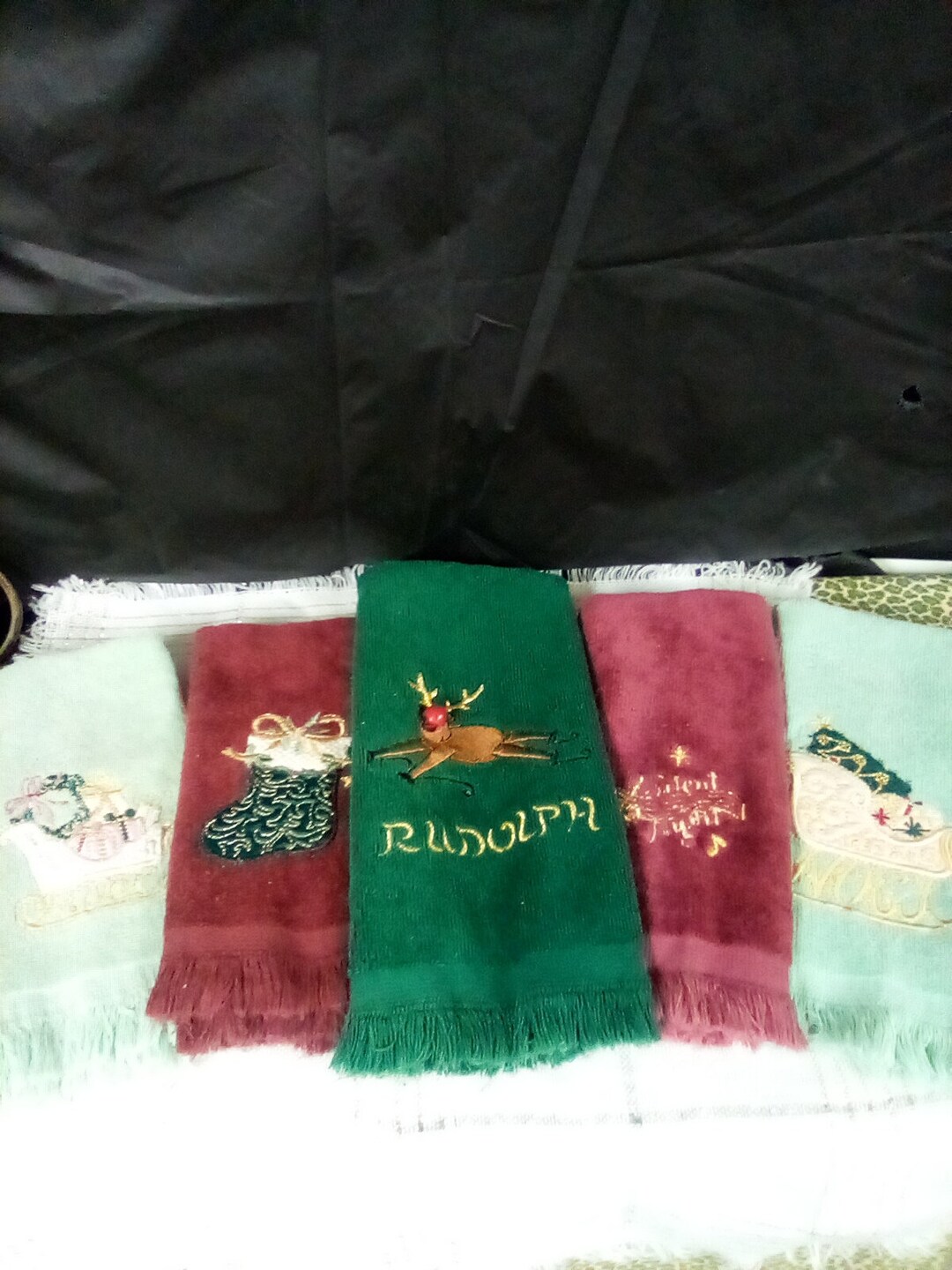 Vintage Guest Towels Set of 5, Christmas Themed - Etsy