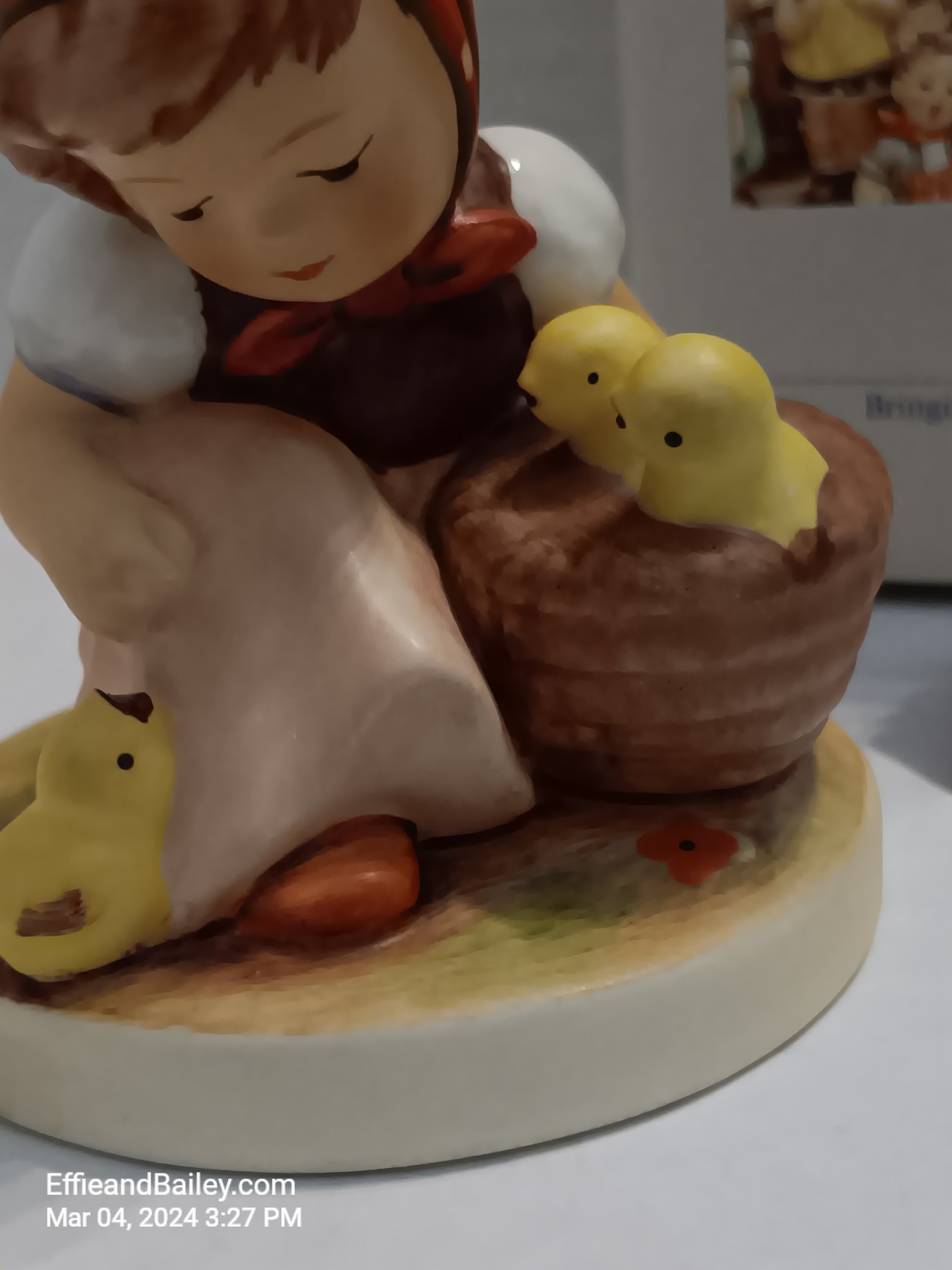 Hummel chick Girl 57/0, Height 3 1/4 Inches, TMK-6, Backstamp 1984, Artisan 1984, New-in-box ...