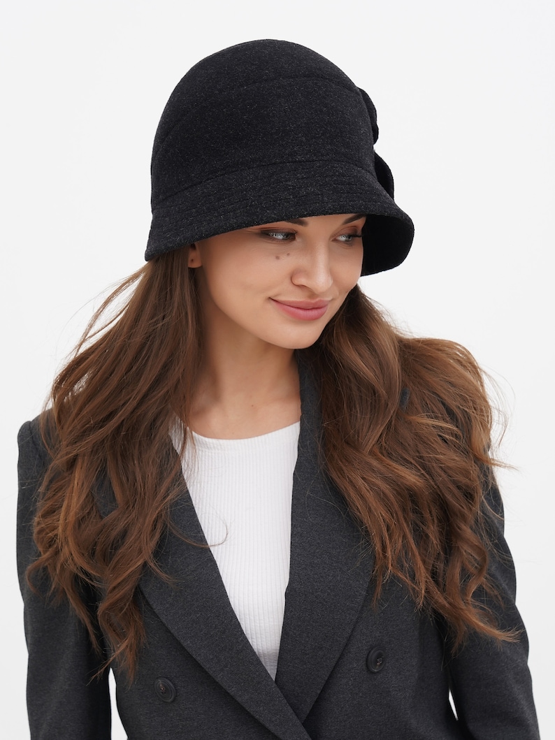 Grey Wool Cloche Hat: 1920s Flapper Style Winter Hat - Etsy