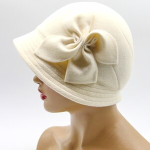 Winter Cloche Hat Flapper Veronica Womens - Gatsby Vintage Style Beige ...