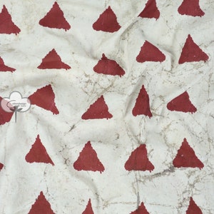 Red Color Triangle Cotton Printed Fabric, Hand Block Print Fabric by ...