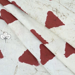 Red Color Triangle Cotton Printed Fabric, Hand Block Print Fabric by ...