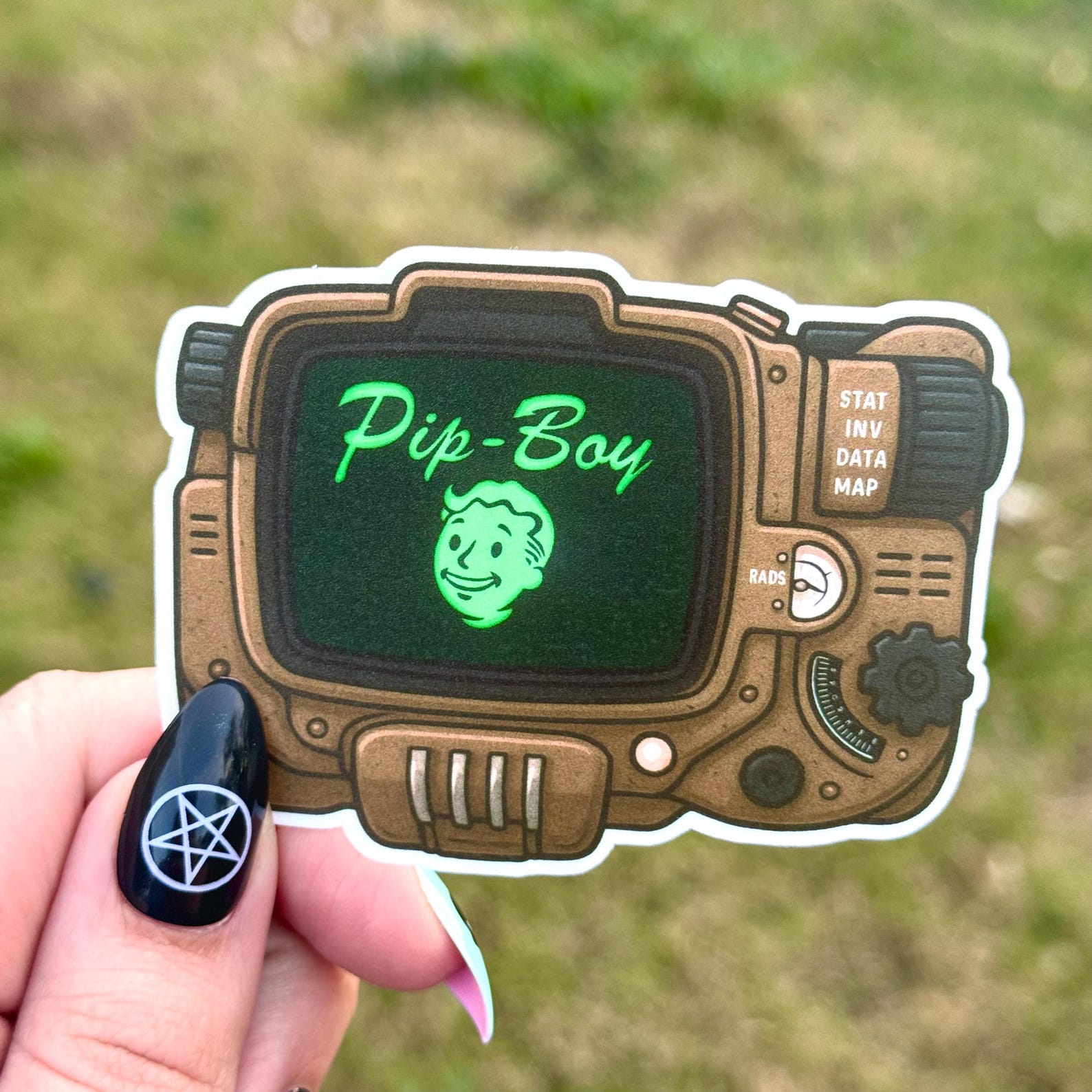 Pip Boy Vinyl Sticker: Fallout Handmade Gaming Decal - Etsy