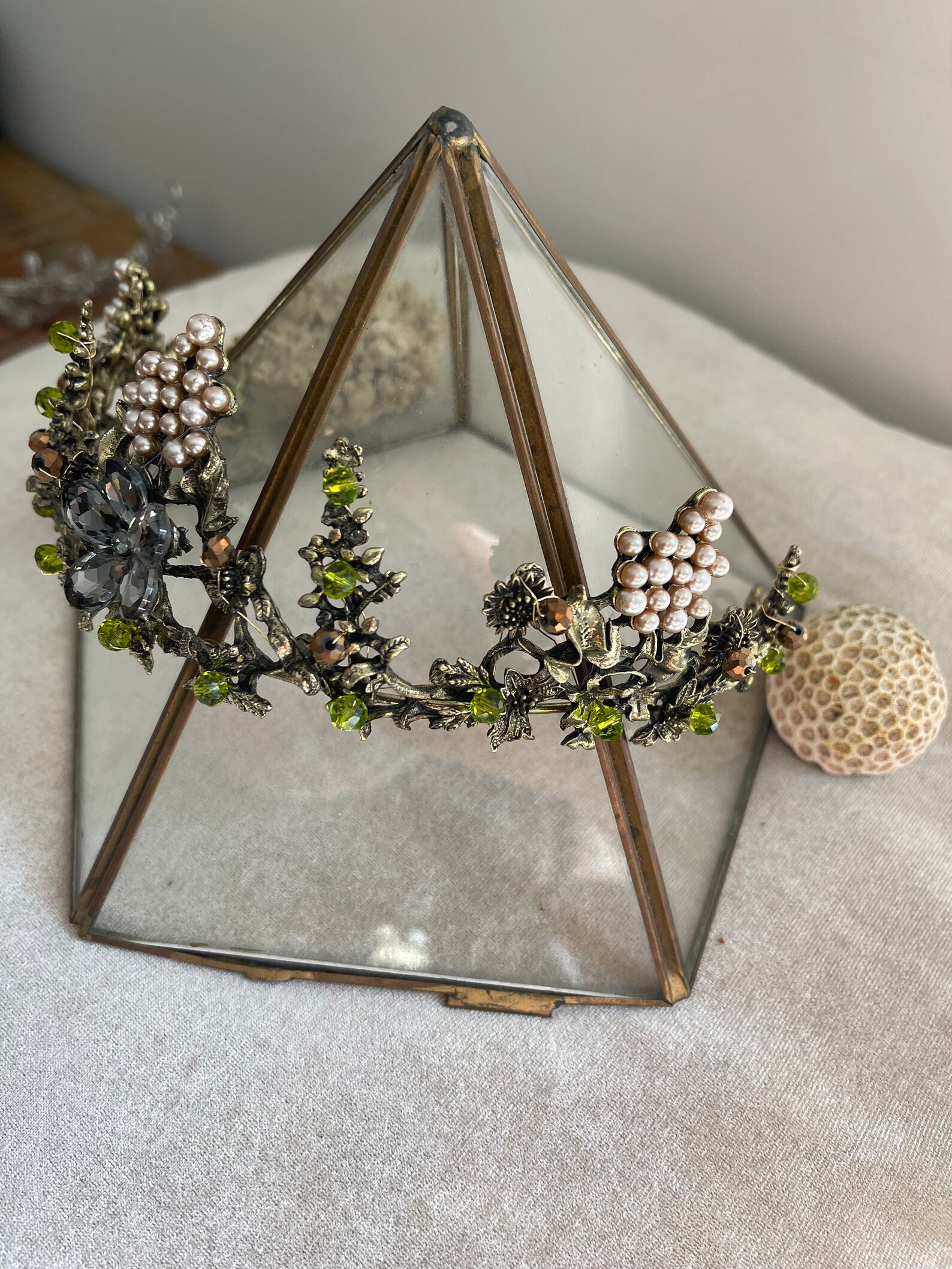 Unique Tiara Crown Fairytale Wedding or Costume Headpiece in - Etsy Canada