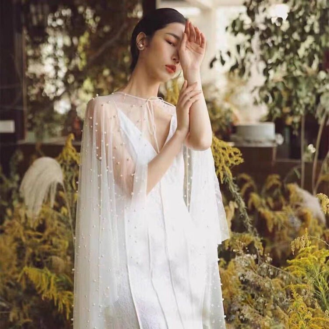 Pearl Wedding Veil Cape, Ivory Pearl Bridal Veil Cloak With Neck Tie or ...