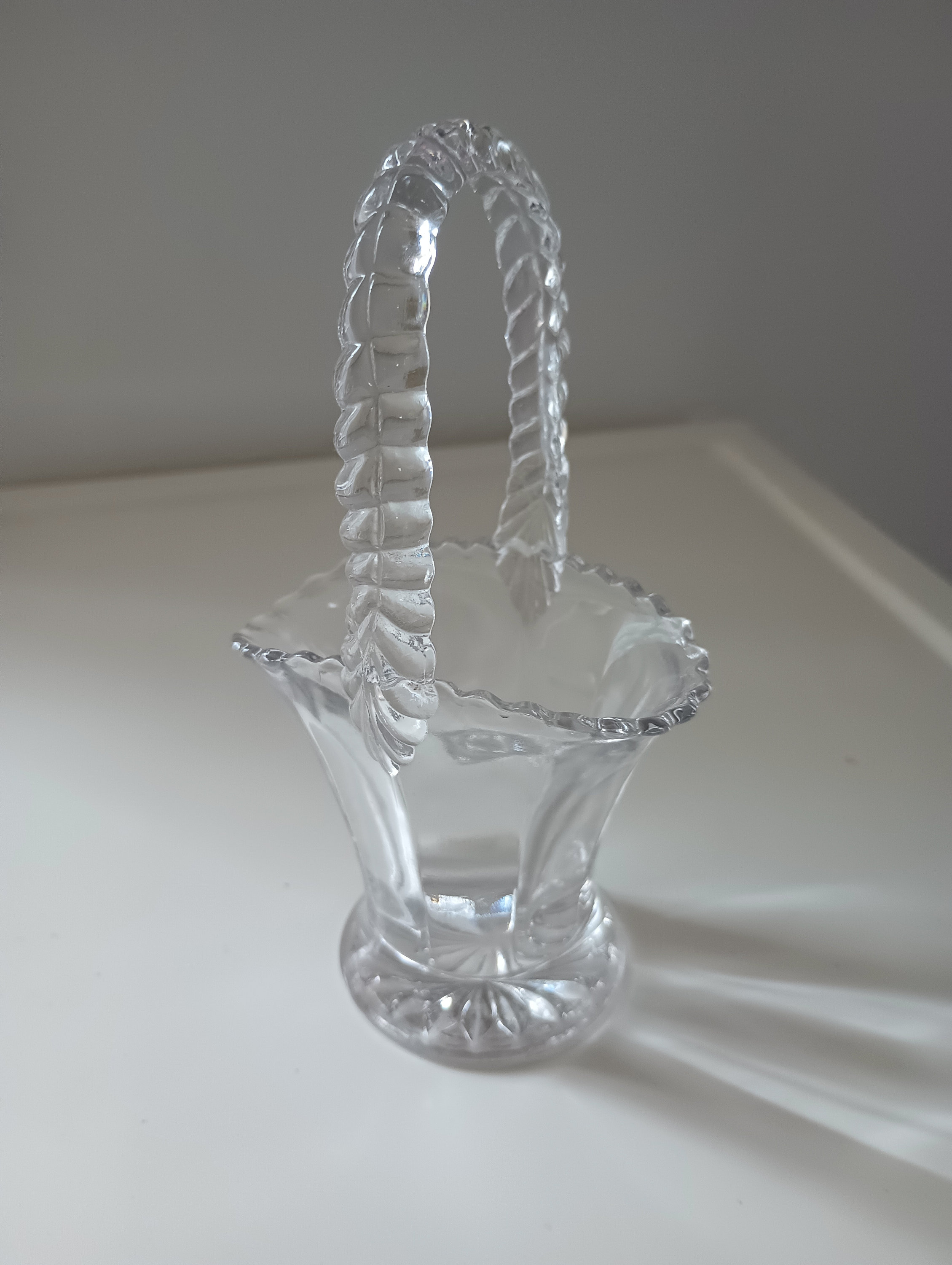 CLEAR GLASS Handle Basket 6" Bridal Basket Collectible Glassware - Etsy