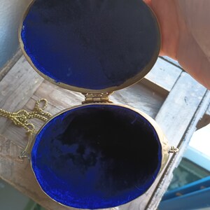 Antique Brass Clamshell Purse Lined With Royal Purple Velvet - Etsy