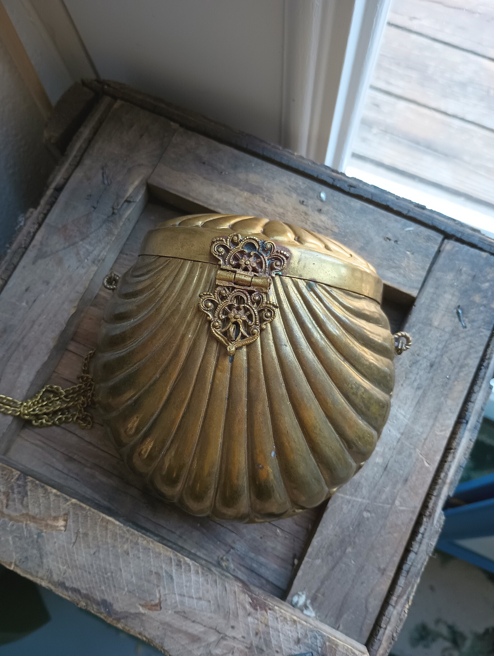 Antique Brass Clamshell Purse Lined With Royal Purple Velvet - Etsy