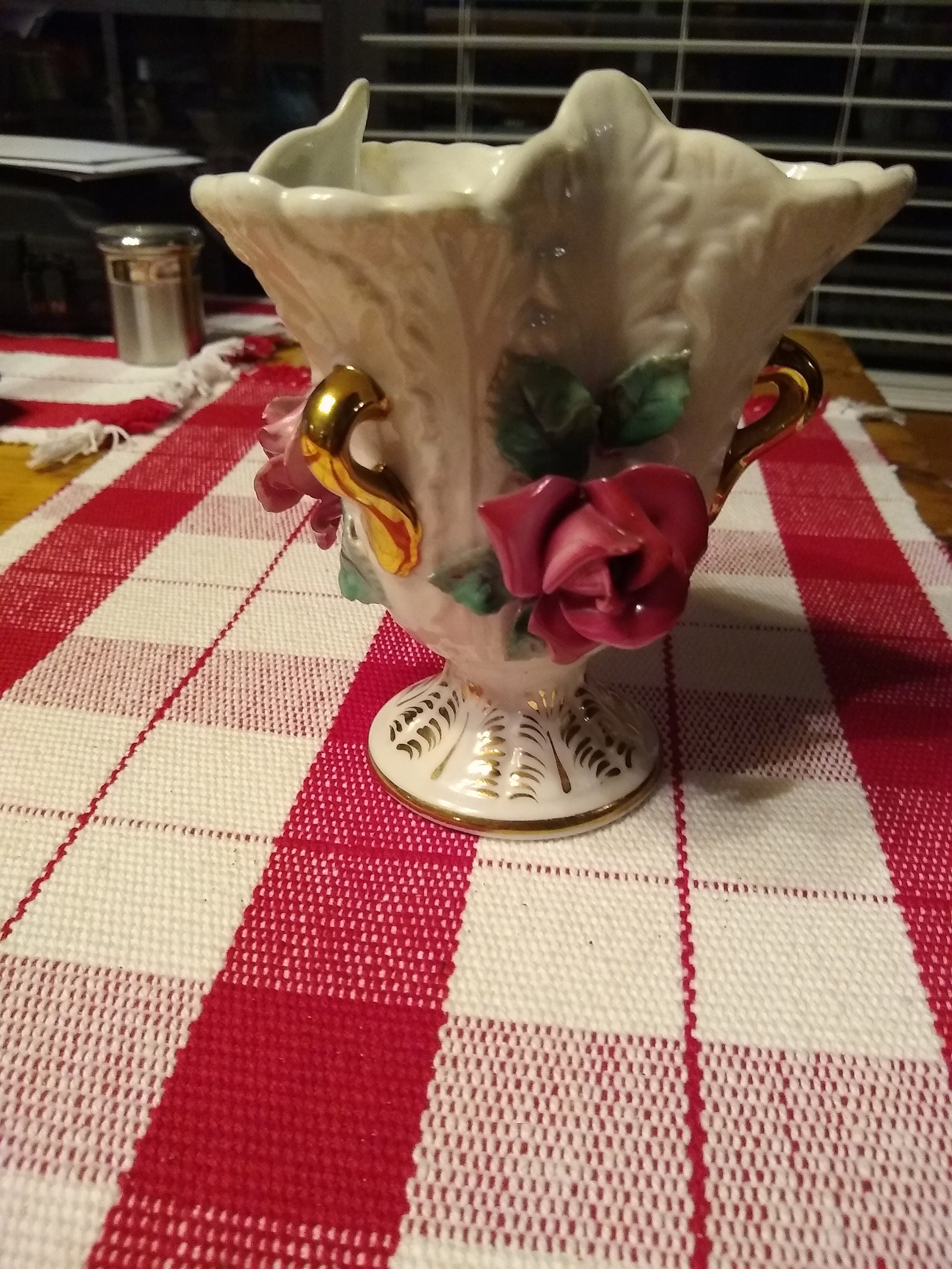 Vintage Lefton China Flower Vase With 3D Roses and Gold - Etsy
