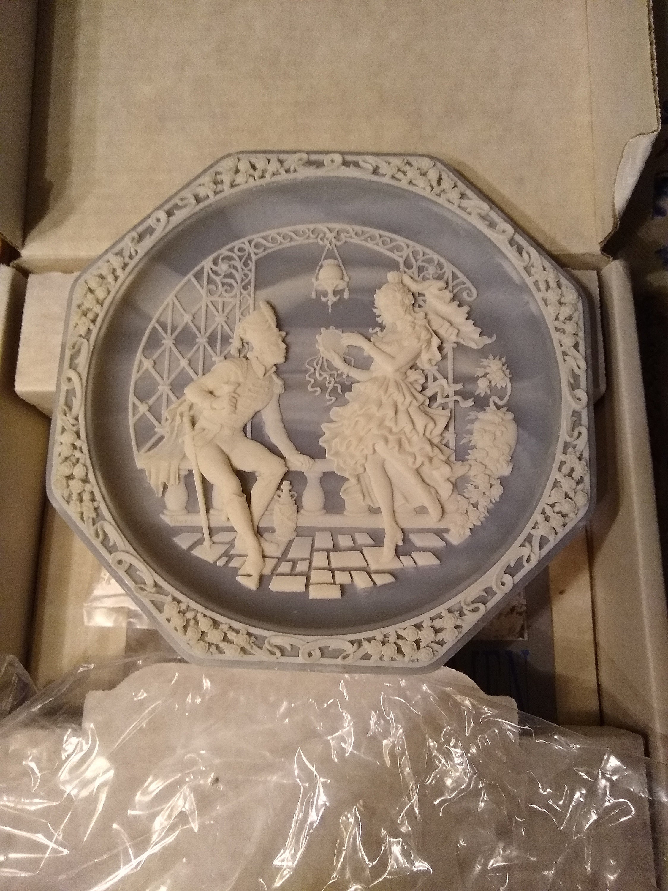 Carmen Plate by Incolay Studios From love Themes From the Grand Opera ...