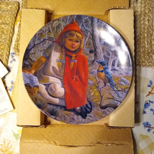 Perillo Plates - Etsy