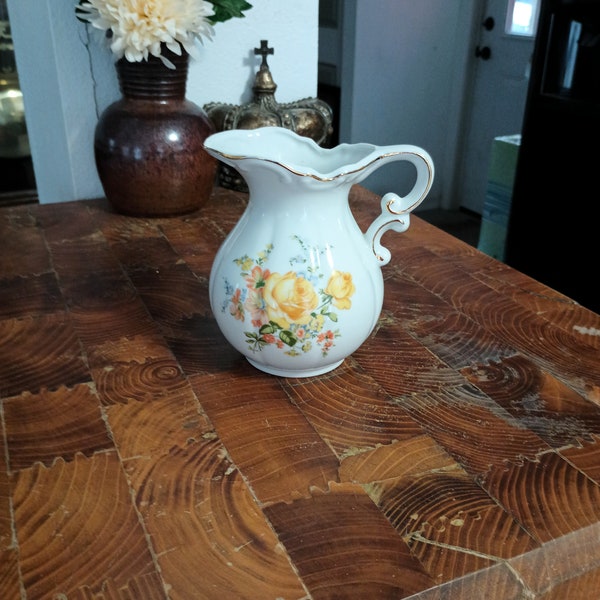 Pitchers Made in Japan - Etsy