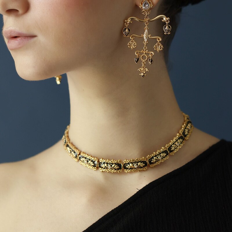 Elegant Choker - Etsy