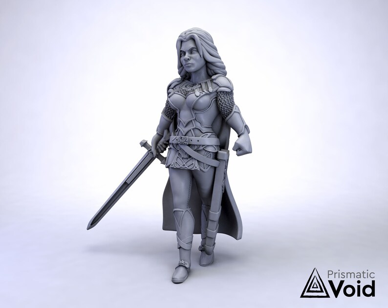 Female Fighter / Eldritch Knight Miniature for Dungeons & | Etsy