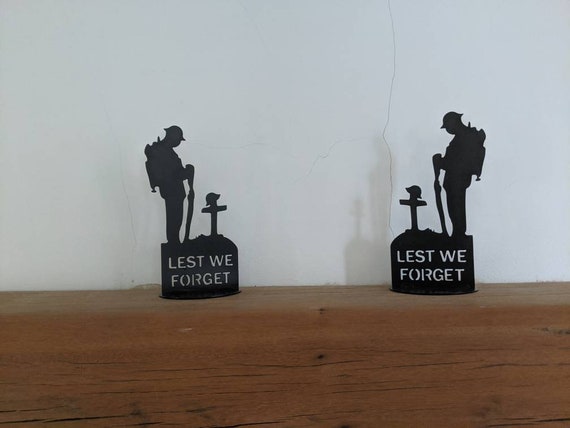 Lest We Forget Metal Soldiers PAIR | Etsy