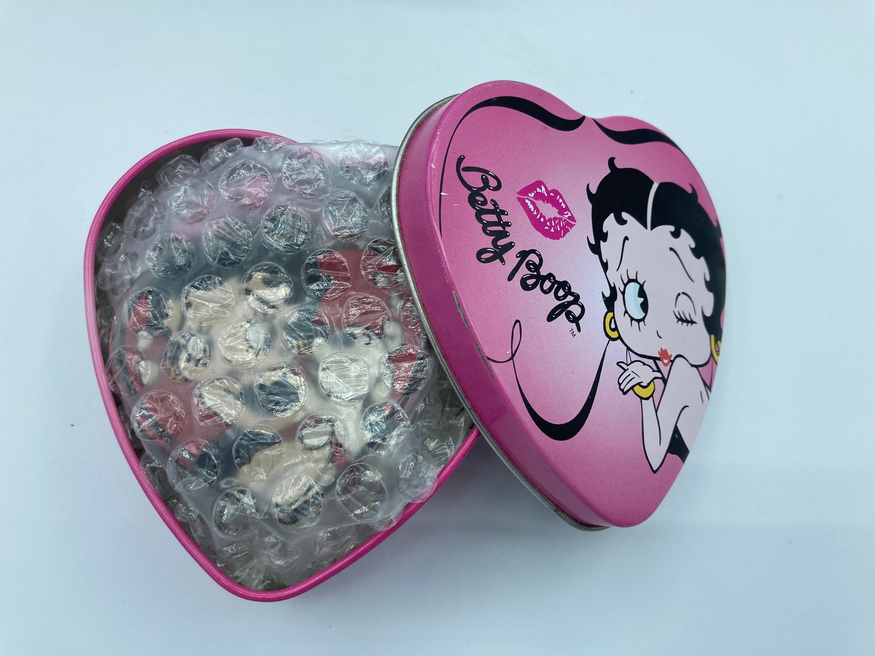 Betty Boop pink watch in a collectors heart shaped tin | Etsy