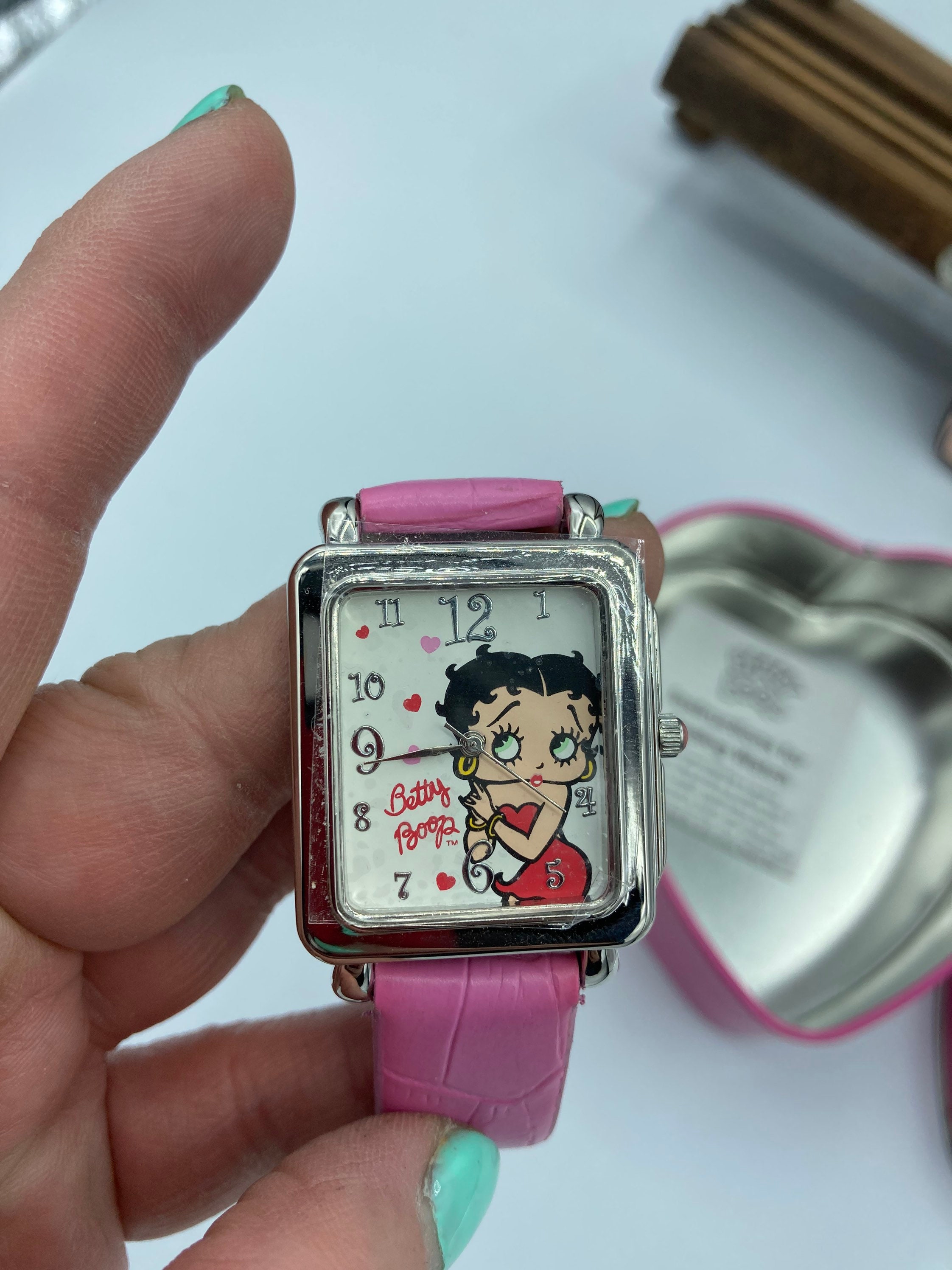 Betty Boop pink watch in a collectors heart shaped tin | Etsy