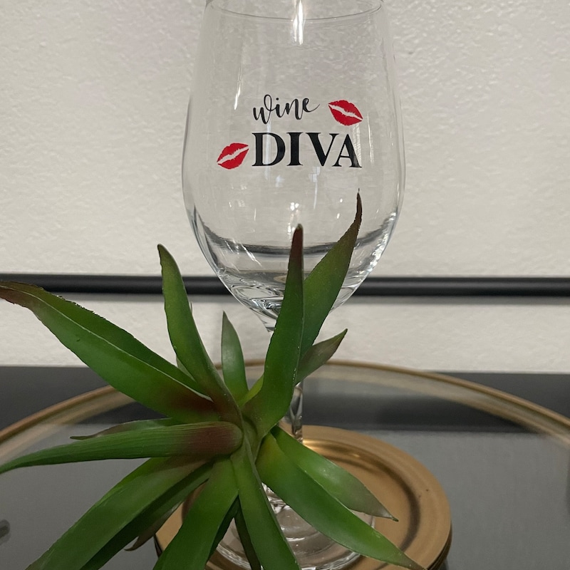 Diva Wine Glass - Etsy