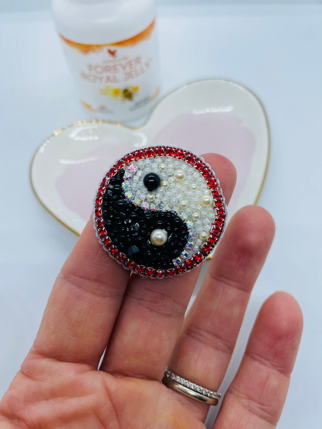 Beaded Yin and Yang Brooch, Feng Shui Brooch - Etsy