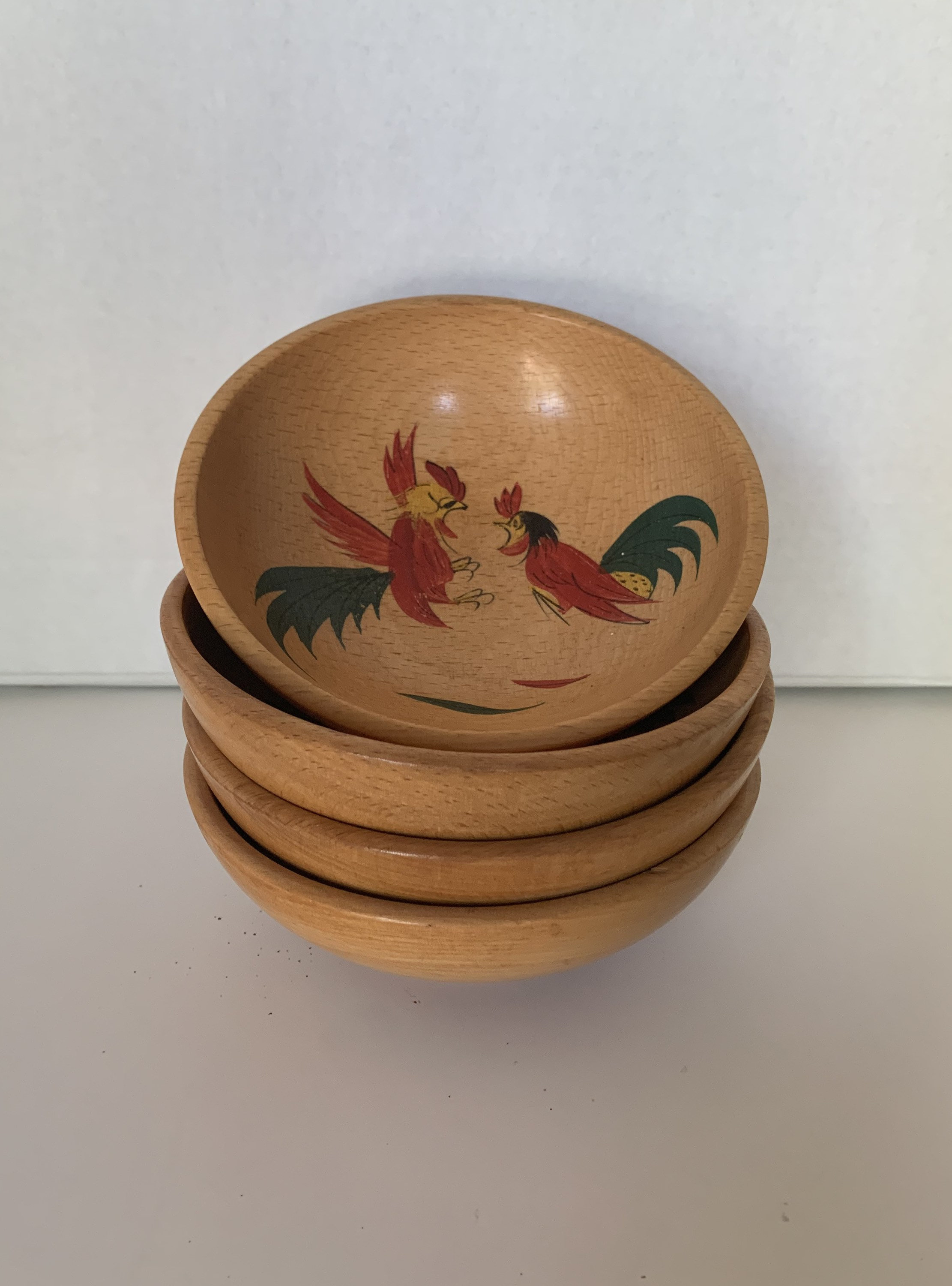 Vintage Wooden Bowls With Fighting Roosters, Set of 4 Hand Painted ...