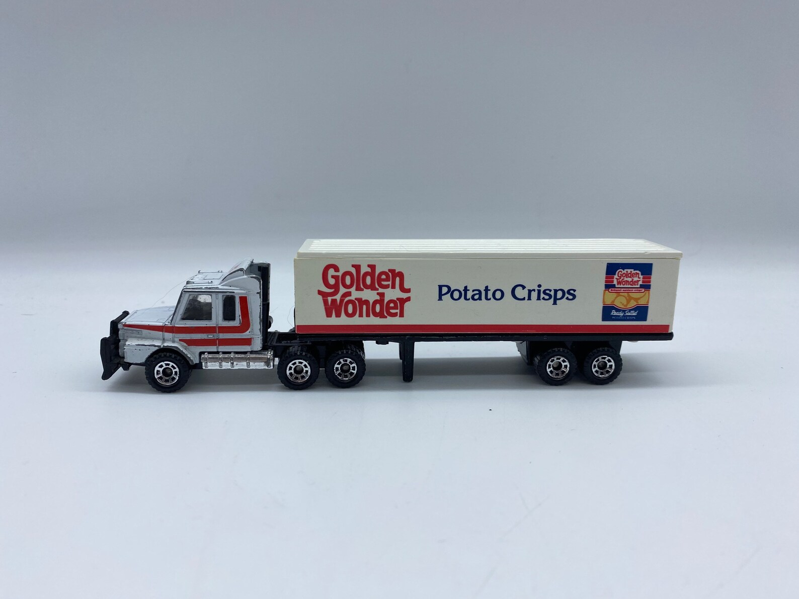 1985 Matchbox Golden Wonder Potato Crisps Scania T142 Tractor Trailer ...