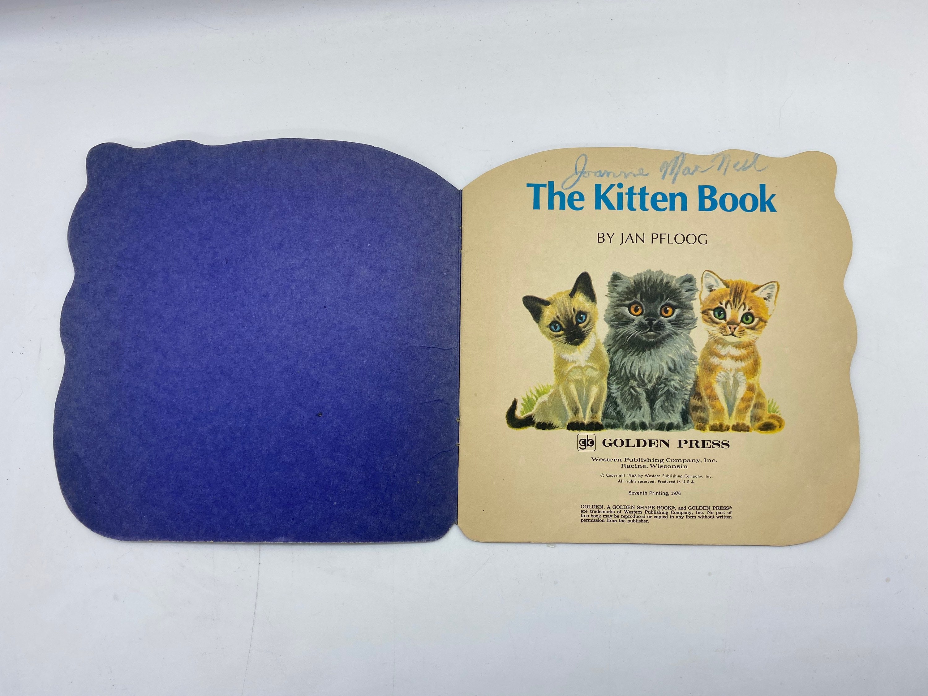 The Kitten Book A Golden Shape Book, Vintage the Kitten Book, 1976 the ...