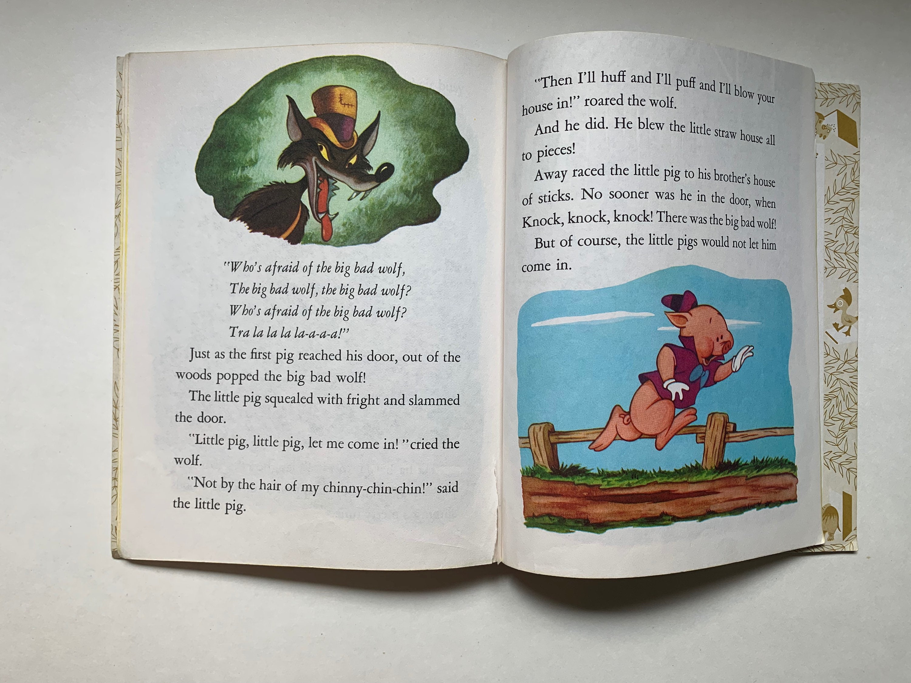 Vintage Walt Disneys Three Little Pigs Golden Book 1953 - Etsy Finland