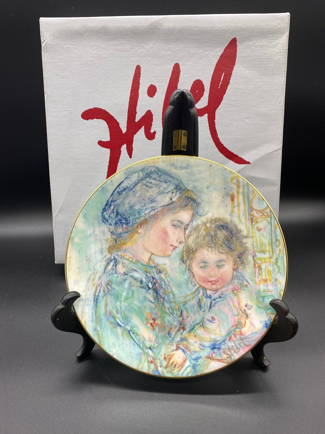 Vintage Hibel Collette & Child by Royal Doulton, International 1973 ...