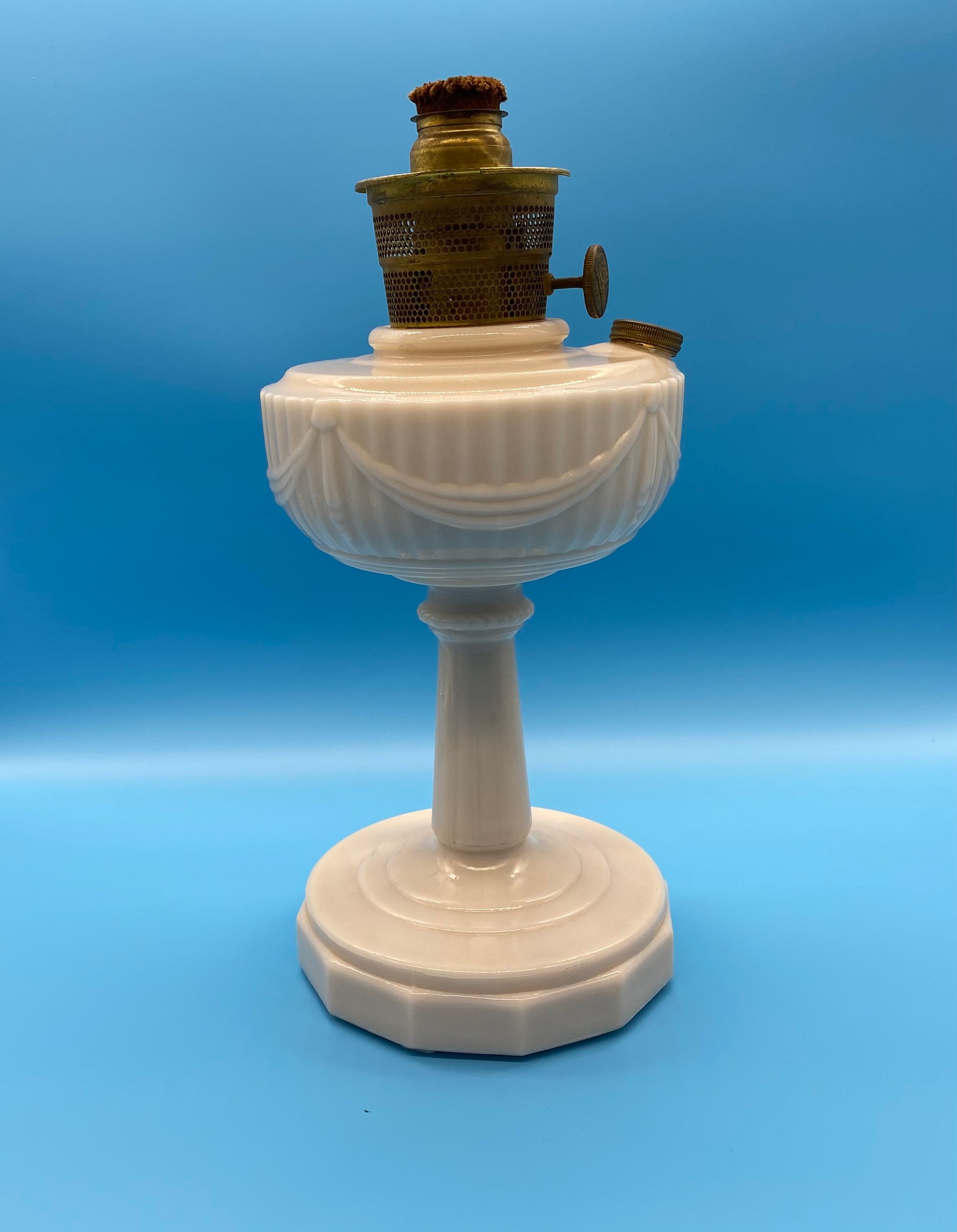 Aladdin Tall Lincoln Drape Lamp 1940s Nu-type Model B Aladdin - Etsy