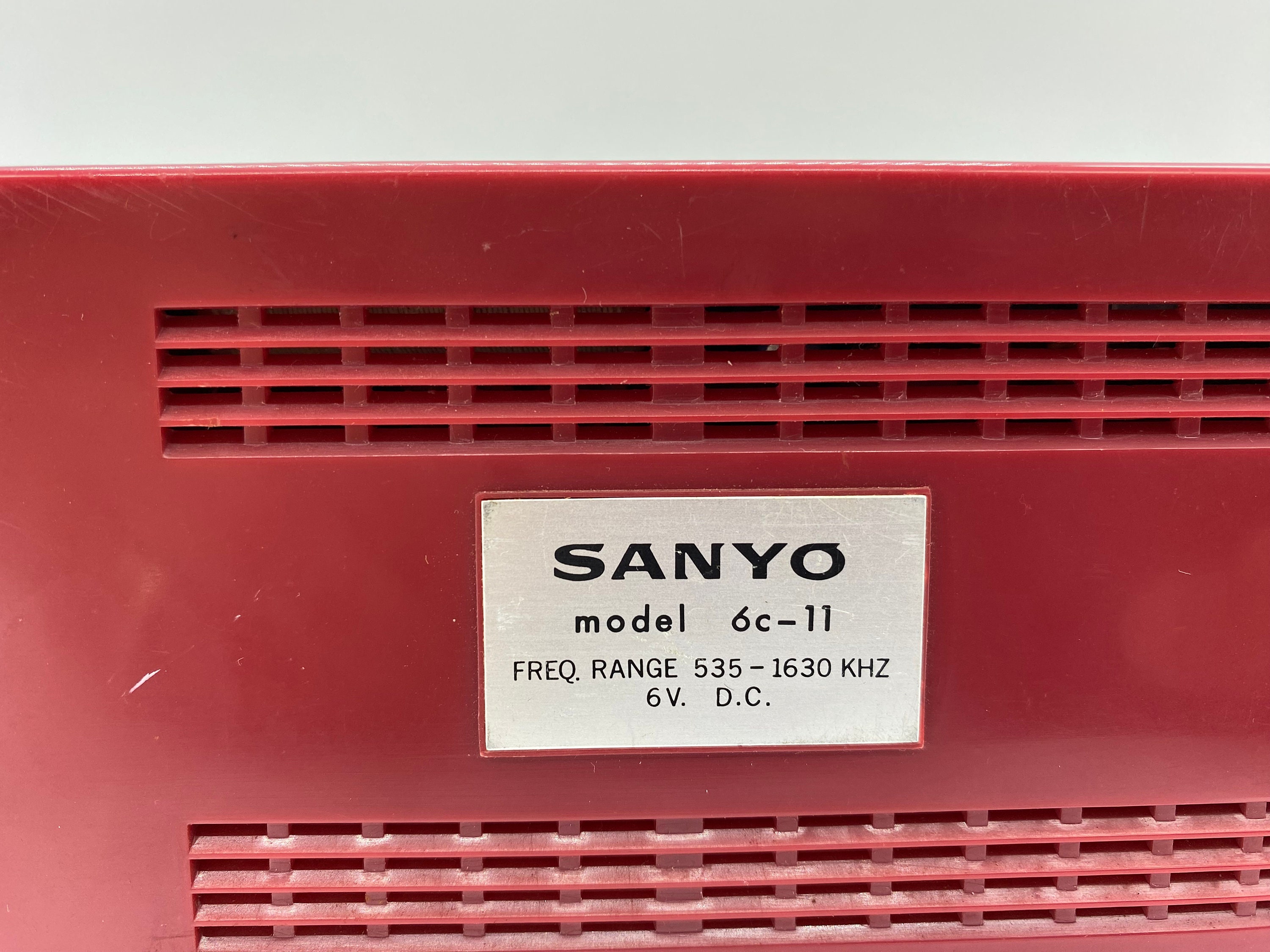Vintage Sanyo Transistor Radio Sanyo Transistor Model 6C-11 - Etsy Canada