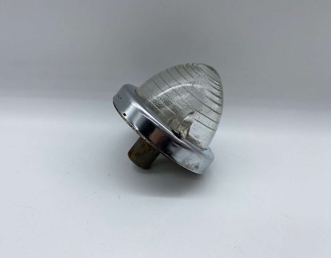 Vintage Clear Beehive Light, Clear Glass Beehive Lens Metal Housing ...