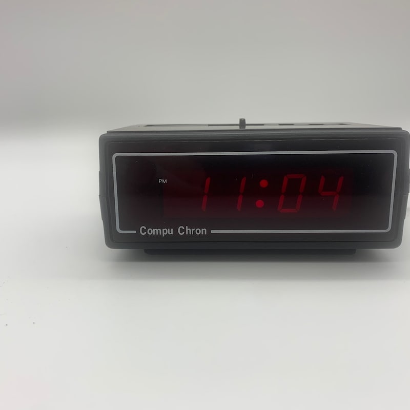 Vintage Wood Clock - Etsy