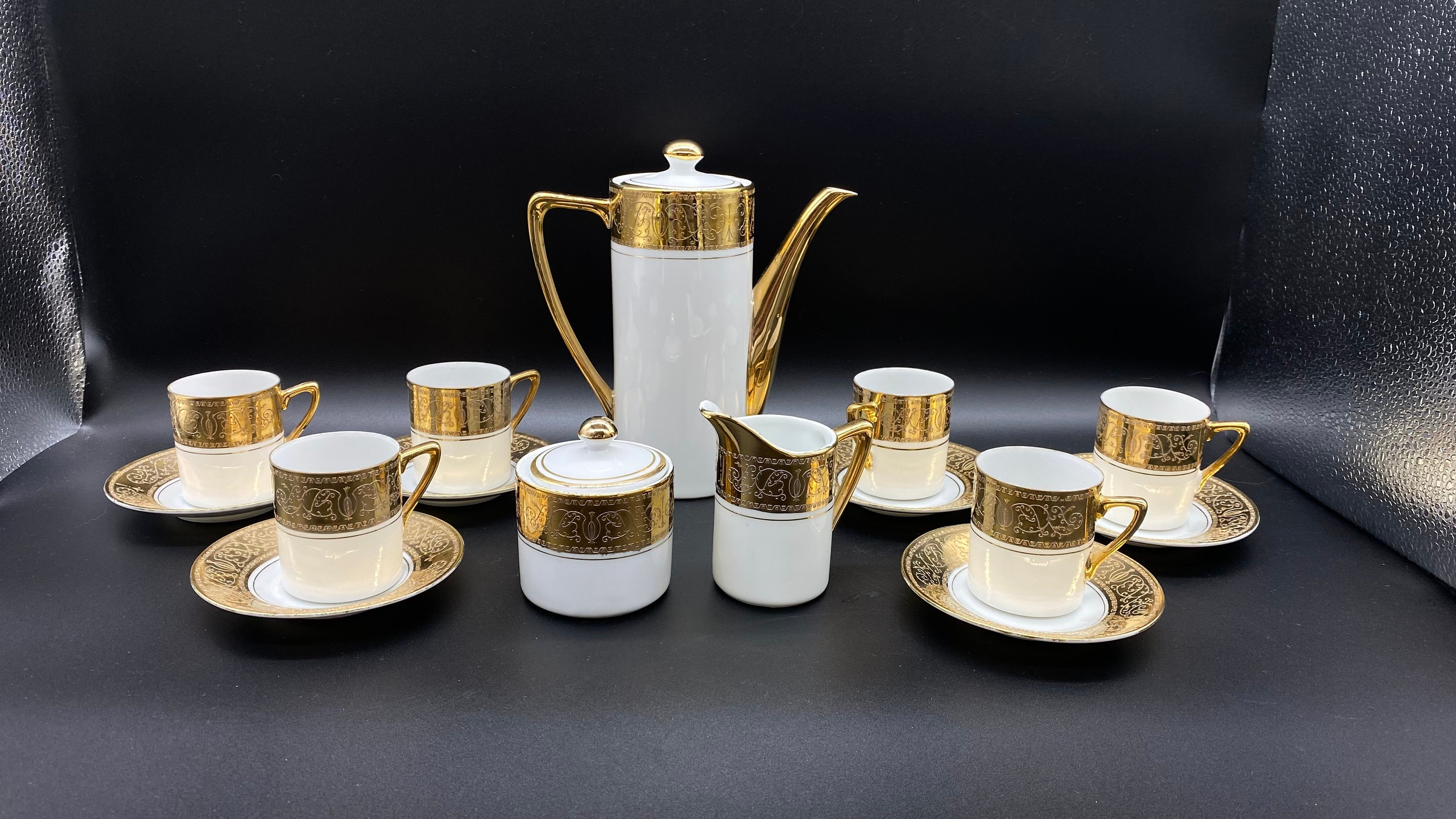 Royal Crown Imperial 22k Gold and White 6 Person Tea Set, 15 Royal Crown Imperial 22k Gold and White 6 Person Tea Set, 15