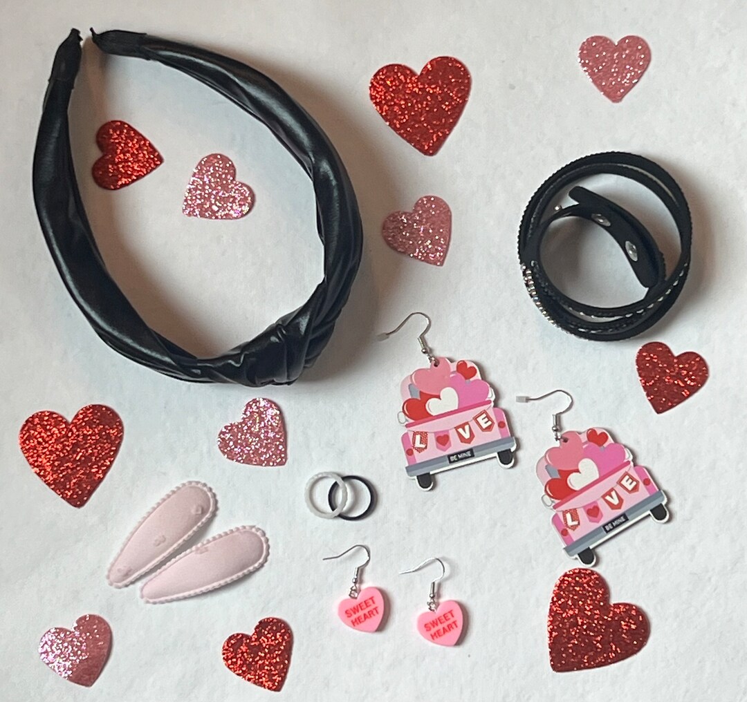 BUNDLE Valentine Gifting Kit Made Easy, Let Us Do the Work for You, We ...