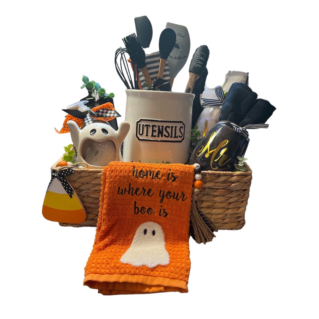 Spooky Wedding Gift Set |halloween Home Decor & Kitchen Essentials for ...
