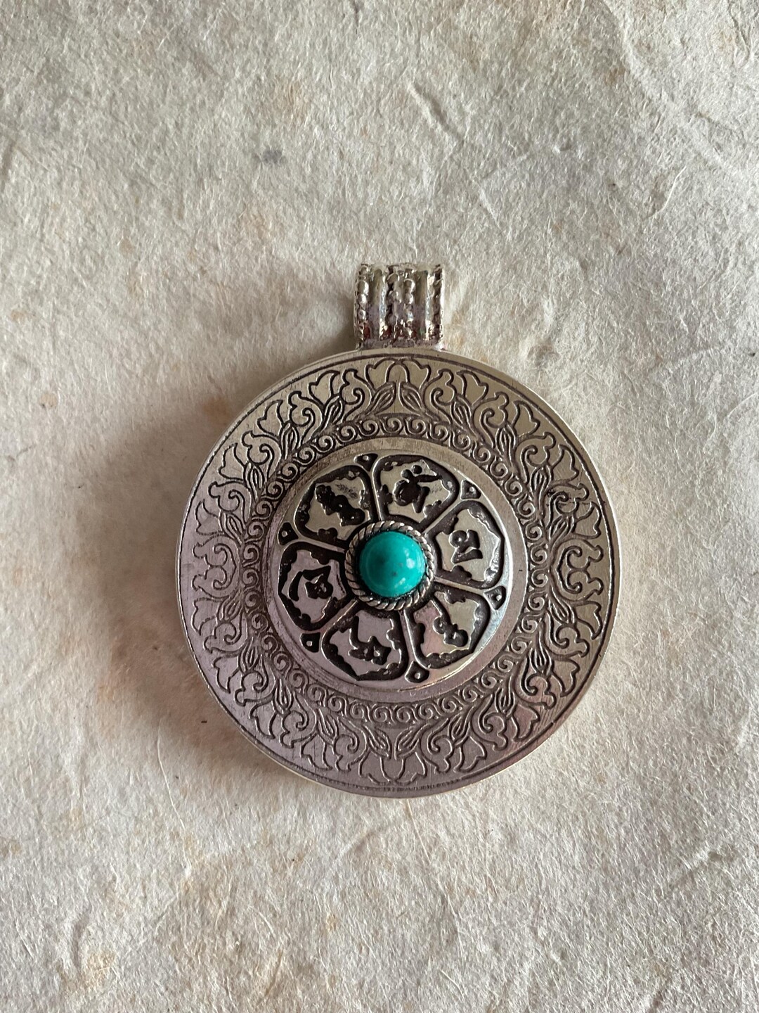 Om Mani Pedme Hum Pendant/ghau/ Spinning Wheel Pendant/ Tibetan ...