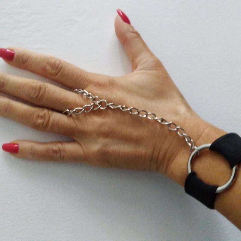 Gothic Ring With Bracelet Attached - Etsy