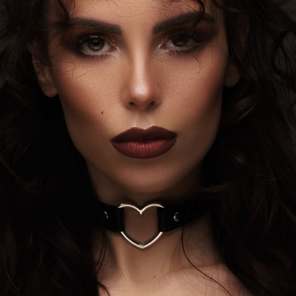 Leather Heart Choker - Etsy